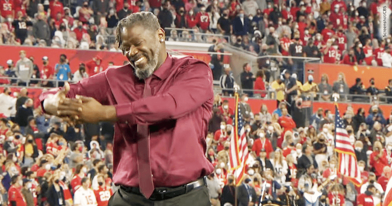 Wawa snipe/Screenshot/CBS