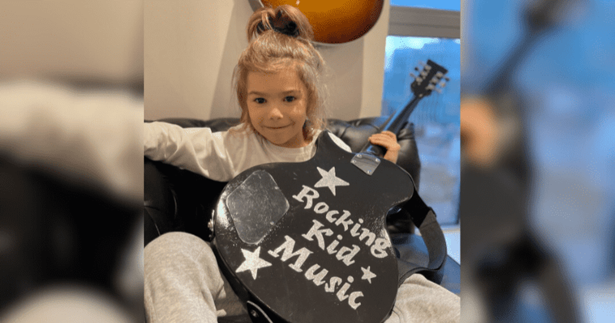7 year old Guitar Prodigy s Rendition Of Sweet Child O Mine 7 year old Guitar Prodigy s Rendition Of Sweet Child O Mine